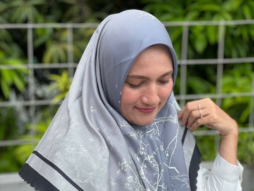 Potret Terbaru Sarah Amalia Eks Istri Ariel NOAH yang Kini Mantap ...