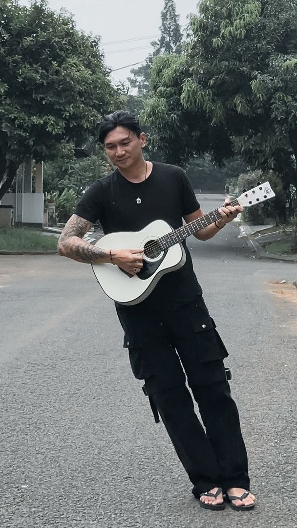 Heboh Rapper 'Sexy Goath' Unggah Foto Lingerie dan Tiket ke Bangkok ...