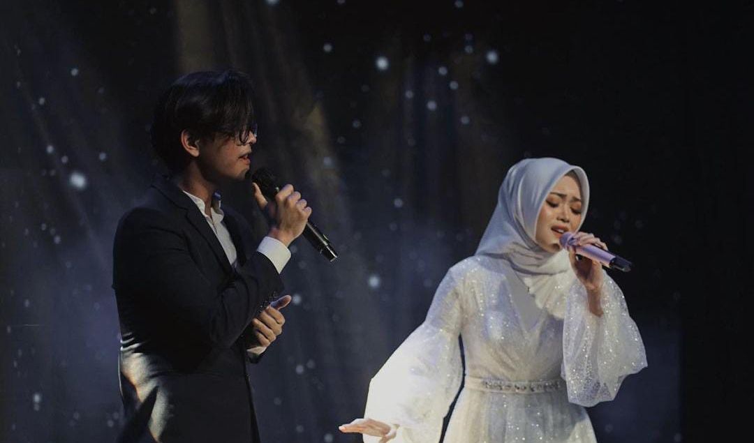 Berwajah Ganteng, Potret Diffa Chandra Putra Dicky Chandra yang Jadi Penyanyi | Dream.co.id