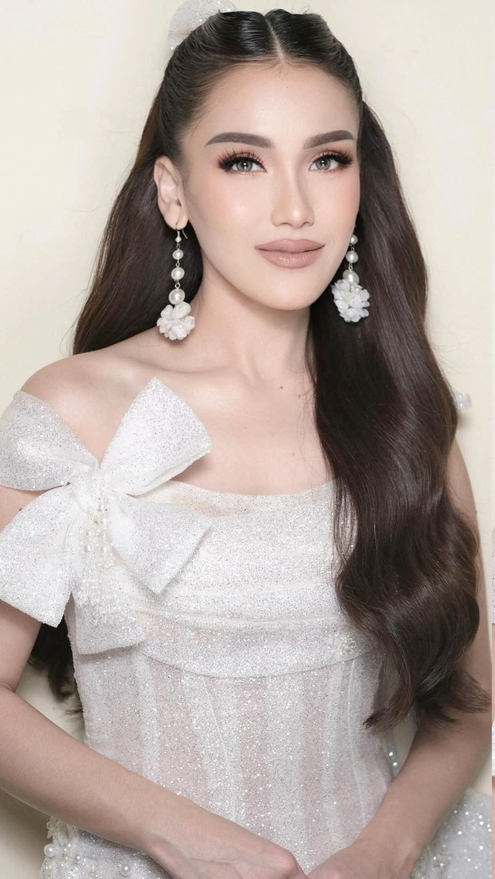 8 Potret Ayu Ting Ting Masuk 100 Wanita Tercantik Dunia 2024, Kalahkan Bella Hadid hingga Jiso ...