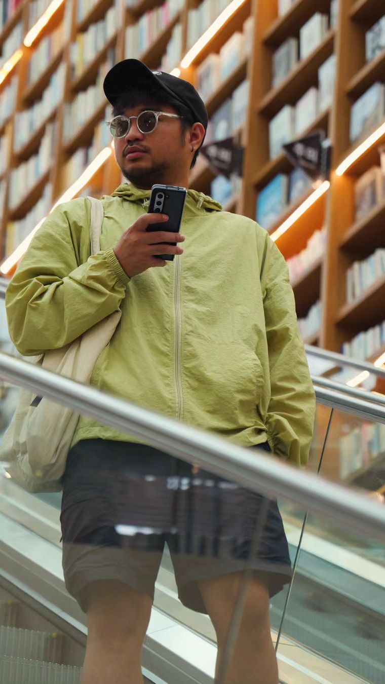 10 Potret Nigel Havidhan, Kameramen The Onsu Diisukan Jadi Orang Ketiga ...