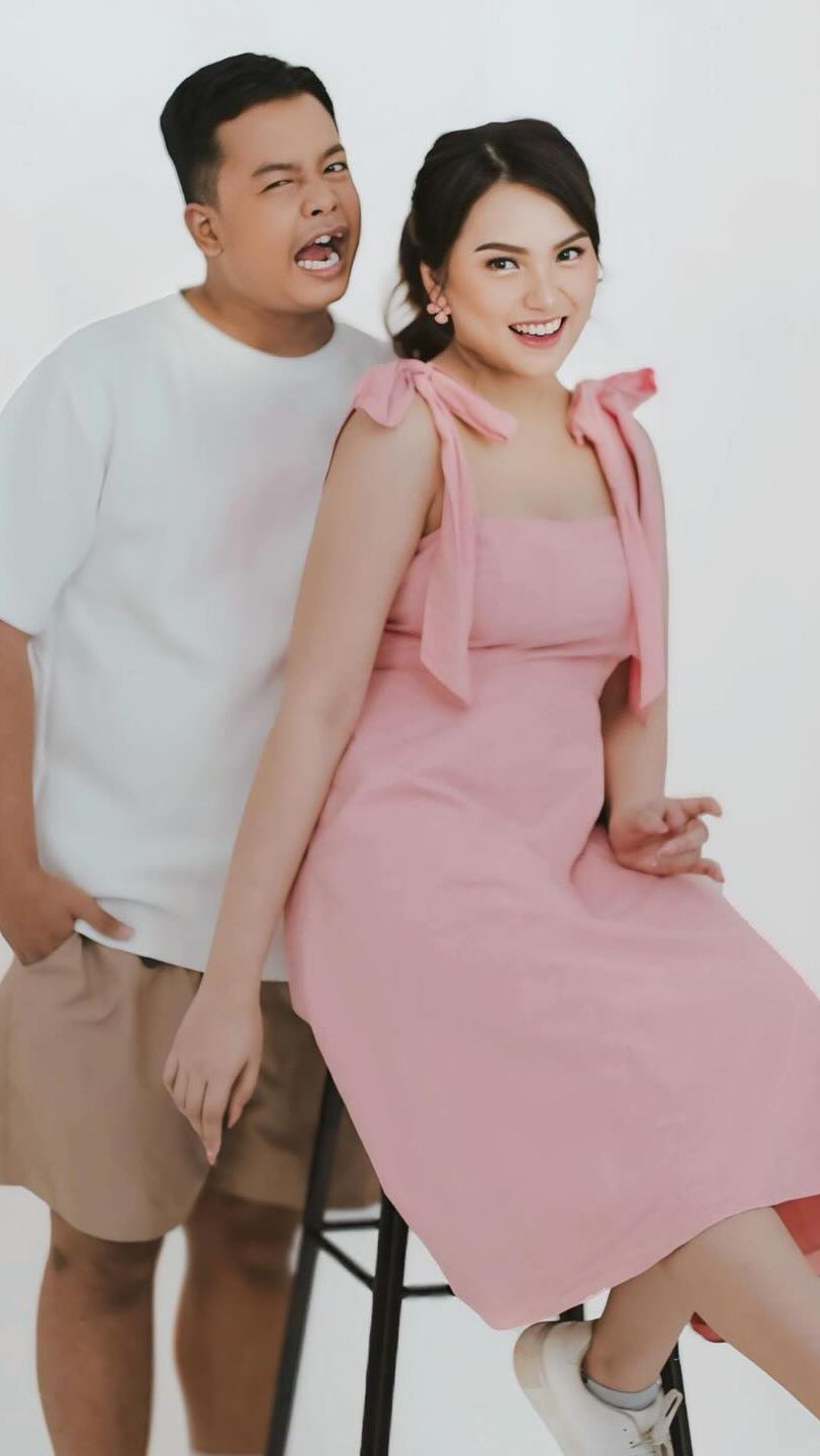 Resmi Menikah, 8 Potret Ditha Rizky Amalia Istri Dustin Tiffani, Paras ...