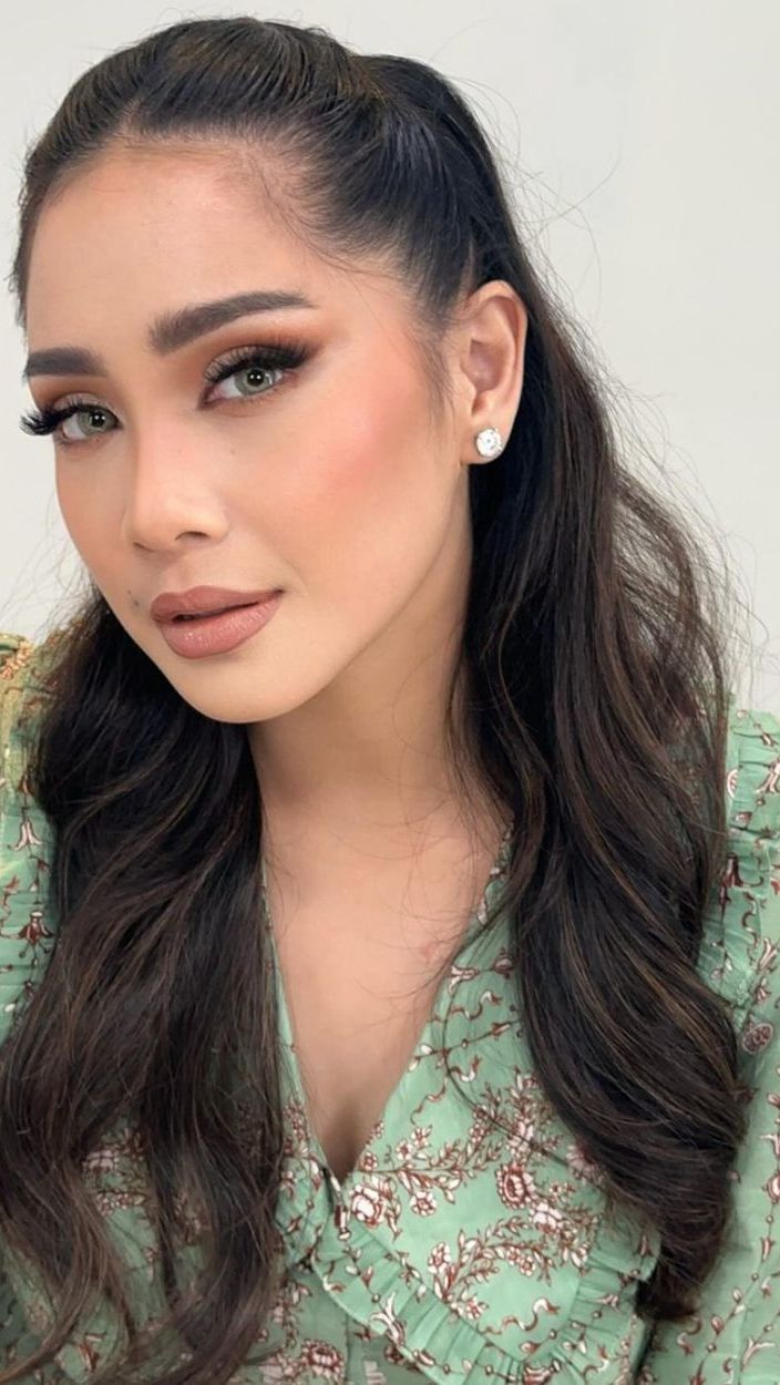 Deretan Artis Dimakeover Tasya Farasya, Nagita Slavina Mirip Gigi Hadid, Pangling Abis! | Dream ...