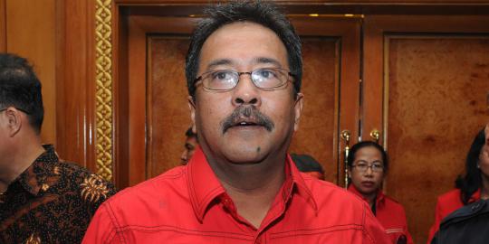 Rano Karno belum jenguk anak angkatnya yang ditahan