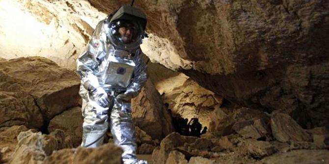 Simulasi perjalanan di daratan es Mars | merdeka.com