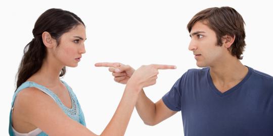 5 Cara agar pertengkaran tak berakhir buruk | merdeka.com