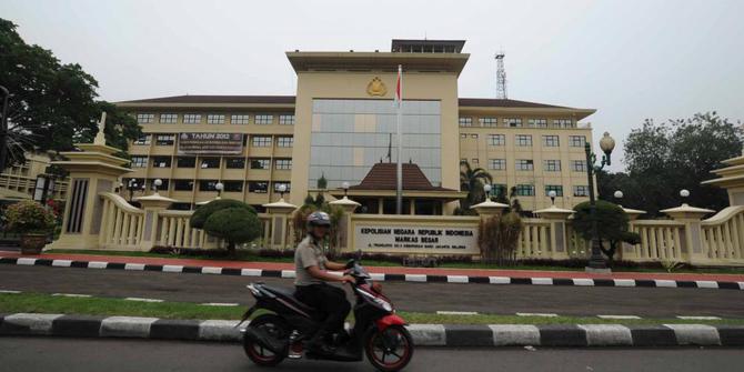 Polri kembali mutasi 4 kapolda | merdeka.com Polri kembali mutasi 4 kapolda | merdeka.com