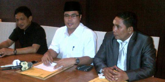 Bupati Aceng siapkan serangan balik | merdeka.com