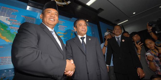 Pensiun, Gories Mere ingin berlibur bersama keluarga | merdeka.com