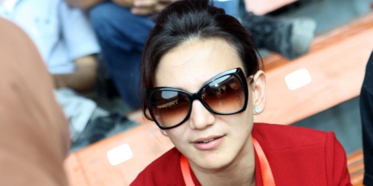 5 Keganjilan Wanda Hamidah saat digerebek di rumah Raffi | merdeka.com