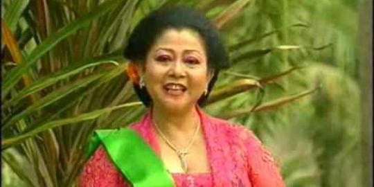 Ratu Keroncong Waljinah tampil di Tong Tong Fair Belanda | merdeka.com