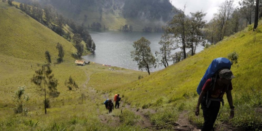 5 Gunung angker untuk para pendaki | merdeka.com