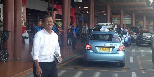 Dahlan rela lahan Bandara Juanda dan Ahmad Yani milik TNI | merdeka.com