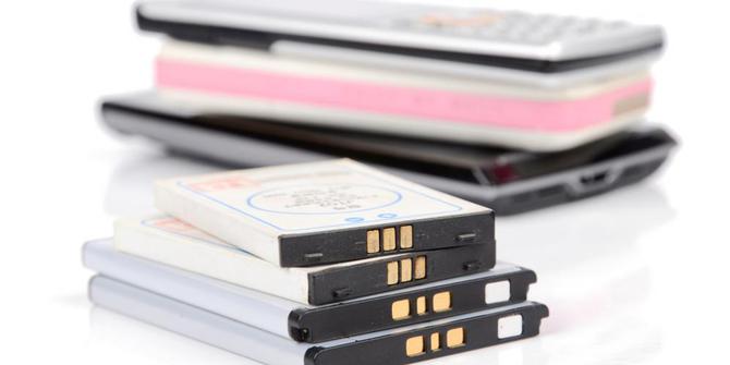 Inilah 10 smartphone dengan baterai terkuat di dunia | merdeka.com