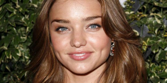 Yuk, memilih make up sesuai dengan bentuk mata! | merdeka.com