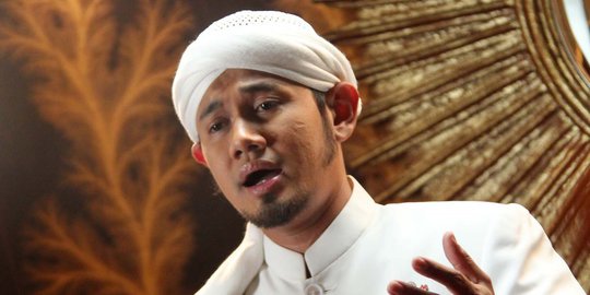 Ini alasan polisi tetapkan Ustaz Guntur Bumi jadi tersangka Ini alasan polisi tetapkan Ustaz Guntur Bumi jadi tersangka