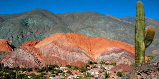 Mengulik kisah bukit tujuh warna di Argentina | merdeka.com