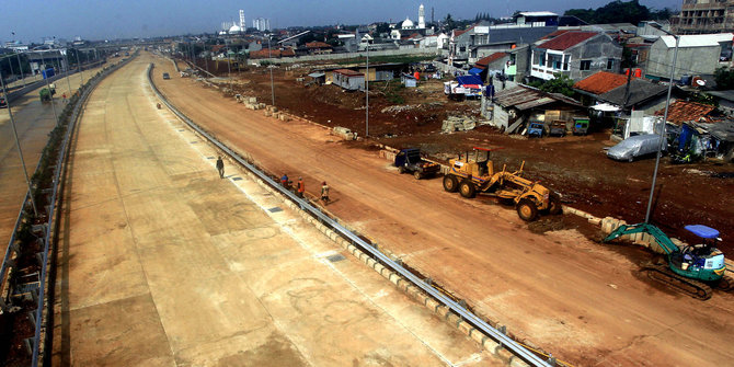 Ruas tol Semanan-Sunter digeser sampai Tangerang | merdeka.com