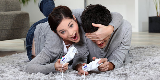 Sering main game? Hati-hati 6 penyakit ini! Sering main game? Hati-hati 6 penyakit ini!