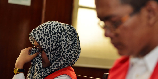 Hukuman seumur hidup pembunuh Ade Sarah dianggap terlampau berat ...