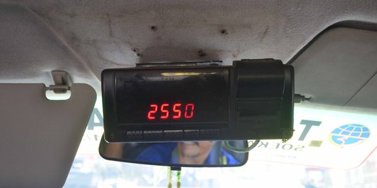 PT Angkasa Pura II gandeng Inkopau tertibkan taksi gelap di bandara ...