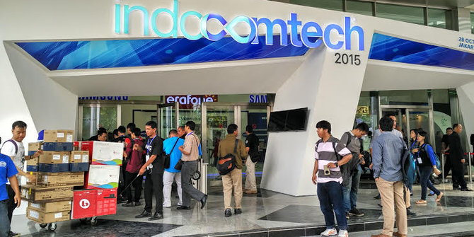 Pameran Indocomtech 2015 resmi dibuka, usung tema 'IoT' | merdeka.com