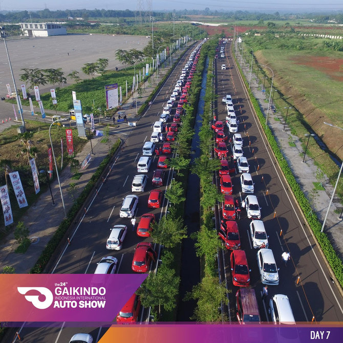 Simak uniknya perayaan kemerdekaan RI yang ke 71 di GIIAS 2016 ...