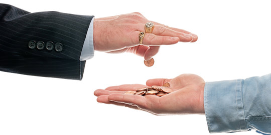 5 Tips hebat selamatkan masa depan meski gaji pas-pasan | merdeka.com