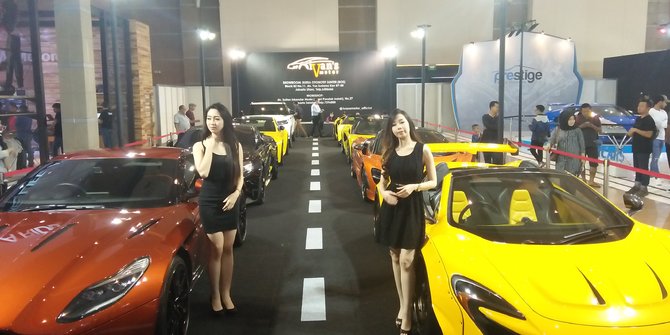 Menengok mobil dan motor mewah seharga miliaran Rupiah di IIMS 2018 ...