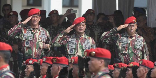Mengintip Latihan Super Keras TNI, Dibuang ke Laut Sampai Ditembaki | merdeka.com