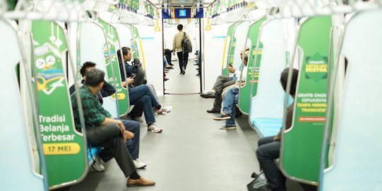 Libur Lebaran, MRT Jakarta Tetap Beroperasi Normal | merdeka.com