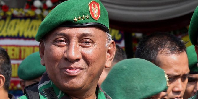 Mantan KSAD Jenderal (Purn) George Toisutta Tutup Usia | merdeka.com