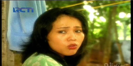 Intip Potret Masa Muda Nunung, Langsing dan Cantik! Halaman 3 | merdeka.com Intip Potret Masa Muda Nunung, Langsing dan Cantik! Halaman 3 | merdeka.com