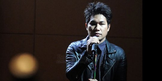 Resmi Jadi Ayah, Rizal Armada Ingin Anaknya Jadi Hafiz Quran | merdeka.com Resmi Jadi Ayah, Rizal Armada Ingin Anaknya Jadi Hafiz Quran | merdeka.com