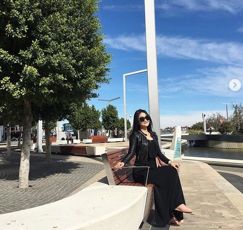 7 Potret Cantik Heksa Putrie, Pramugari yang Ungkap Total ...