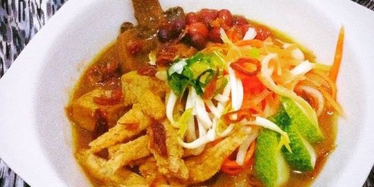 10 Wisata Kuliner Jakarta, Mencicipi Bubur 'Ase' Khas Betawi | merdeka.com