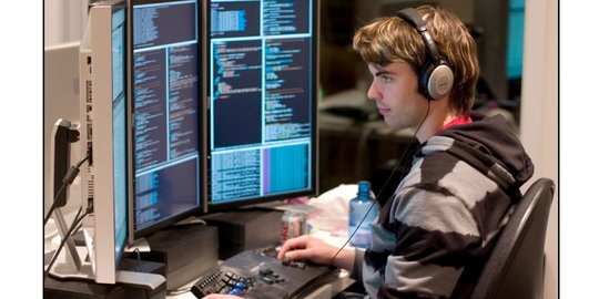 ALE Geek Battle: 230 Peserta Terpilih Ikuti Kelas Programming Expert ...