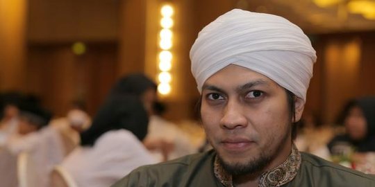 Musisi-Musisi Indonesia yang Berhijrah Saat Berada di Puncak Karier ...