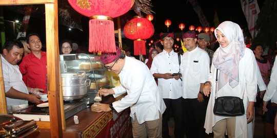 Pecinan Street Food, Wisata Kuliner Tionghoa Ala Banyuwangi | merdeka.com