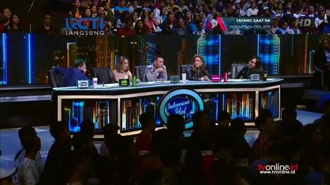 Maia Estianty Sebut-Sebut Nama Mulan Jameela di Indonesian Idol, Ada ... Maia Estianty Sebut-Sebut Nama Mulan Jameela di Indonesian Idol, Ada ...