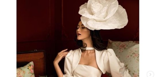 Terpilih Menjadi Puteri Indonesia 2020, Ini 6 Potret Menawan Raden Roro ...