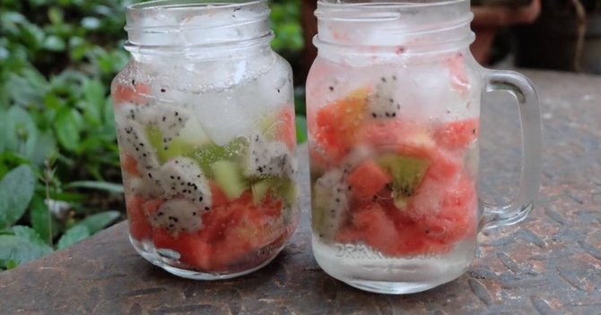 5 Resep Minuman Segar Bersoda dengan Bahan Sederhana | merdeka.com