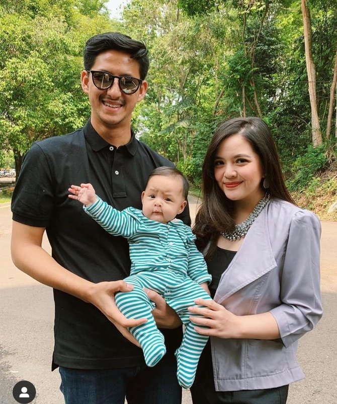 10 Potret Arrasya Wardhana Bachtiar, Anak Tasya Kamila yang Menggemaskan | merdeka.com