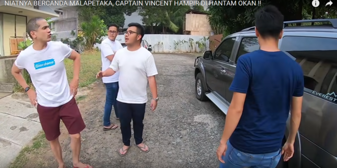 Okan Kornelius Emosi, Nyaris Hantam Kapten Vincent Raditya | merdeka.com