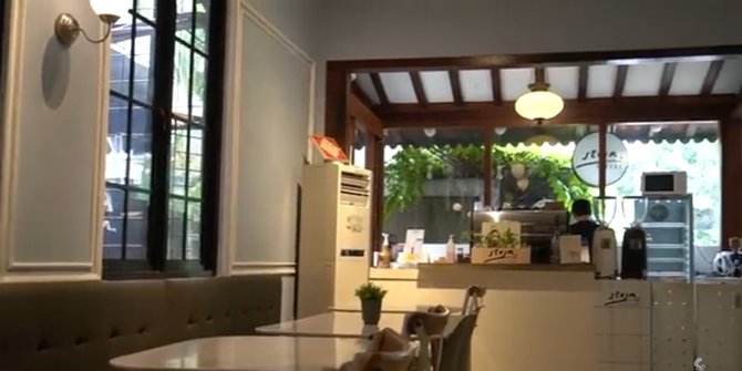 7 Potret Restoran Sarah Sechan, Dekorasinya Curi Perhatian | merdeka.com