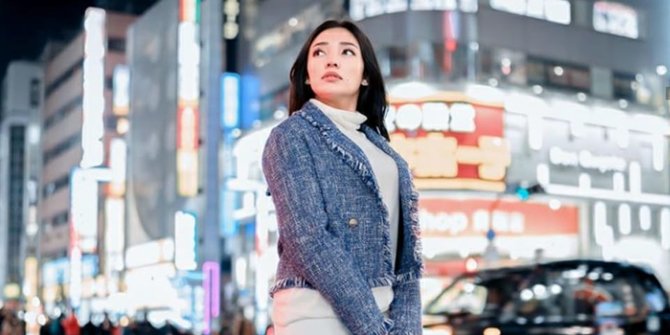 Hidup Mewah, Intip 5 Momen Manda Cello Saat Liburan ke Beberapa Negera ...