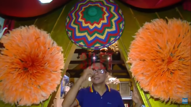 10 Potret Horor Rumah Selebriti Krishna Mukti, Ada Topeng Dukun ...