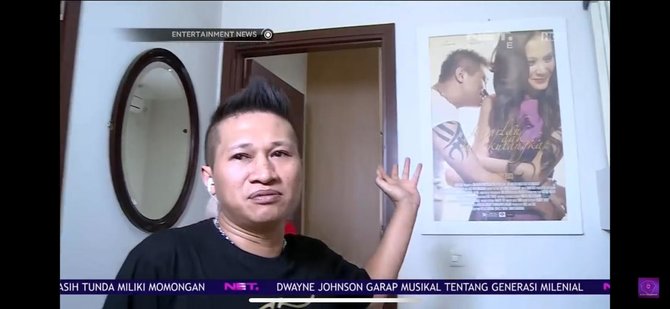 12 Potret Rumah Mang Saswi ada Koleksi Motor Harley Davidson