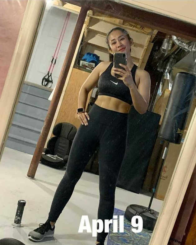 5 Potret Cut Memey Berada di Kanada, Kini Sibuk Urus Tiga Anak ...