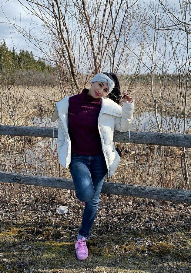 5 Potret Cut Memey Berada di Kanada, Kini Sibuk Urus Tiga Anak ...